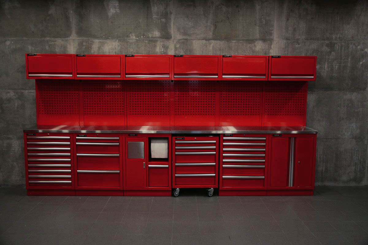 Garage 15 - Innredninger, verkstedutstyr og verktøy